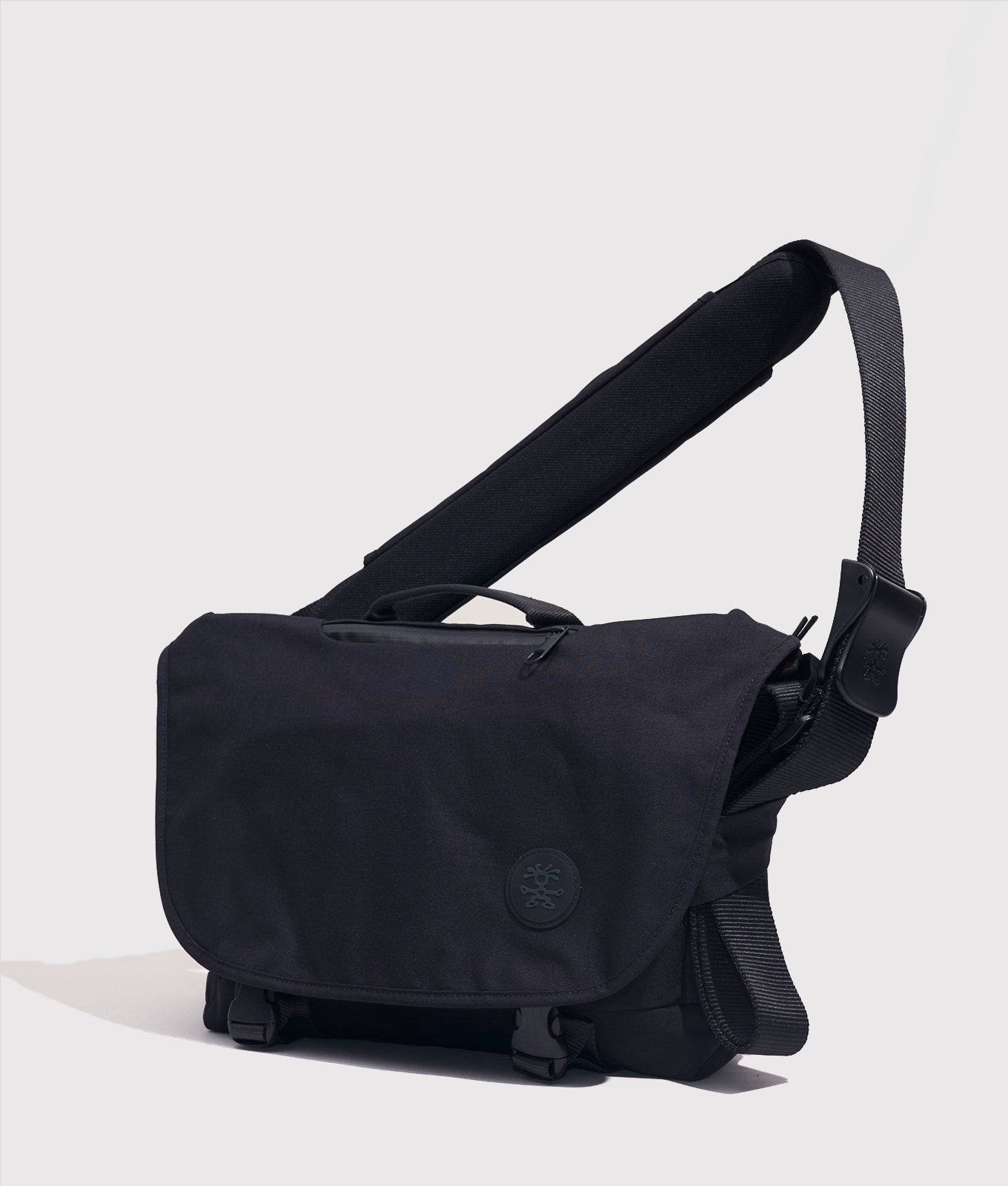 Brace – Crumpler Australia