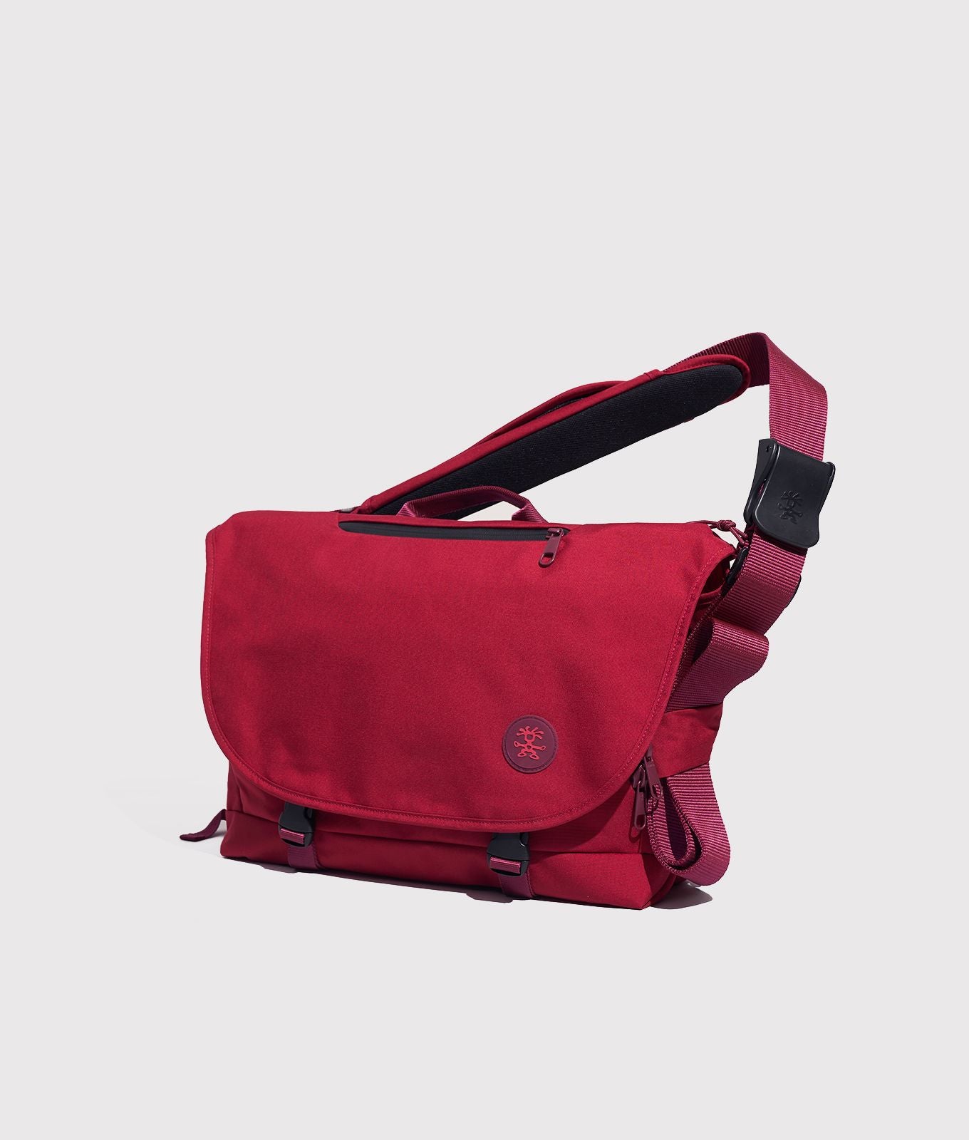Brace Brace – Crumpler Australia