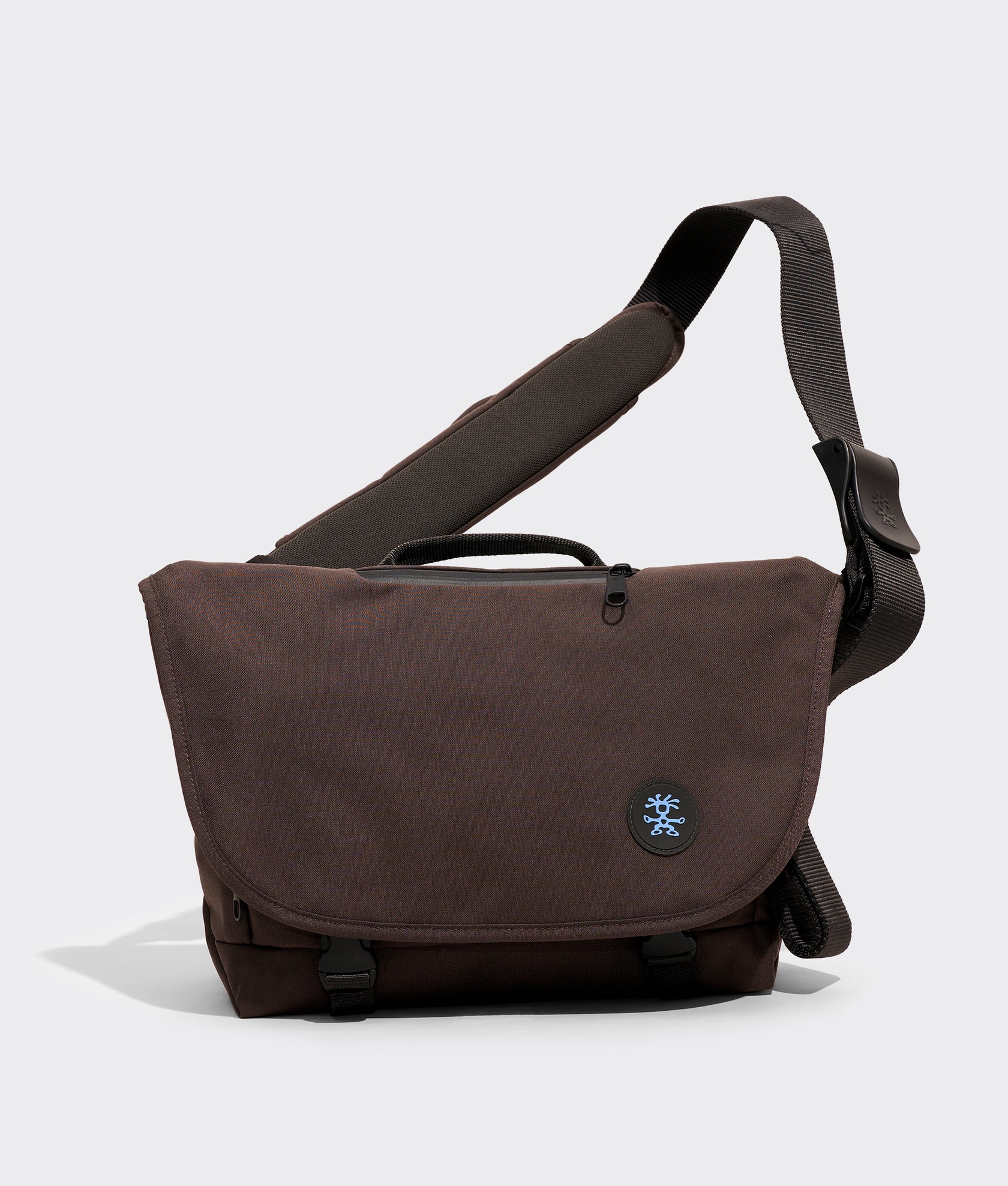 Brace – Crumpler Australia