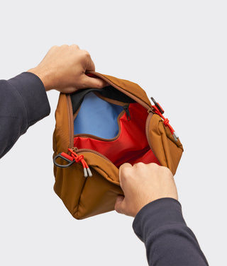Goose (Large) - Crossbody Bag – Crumpler Australia