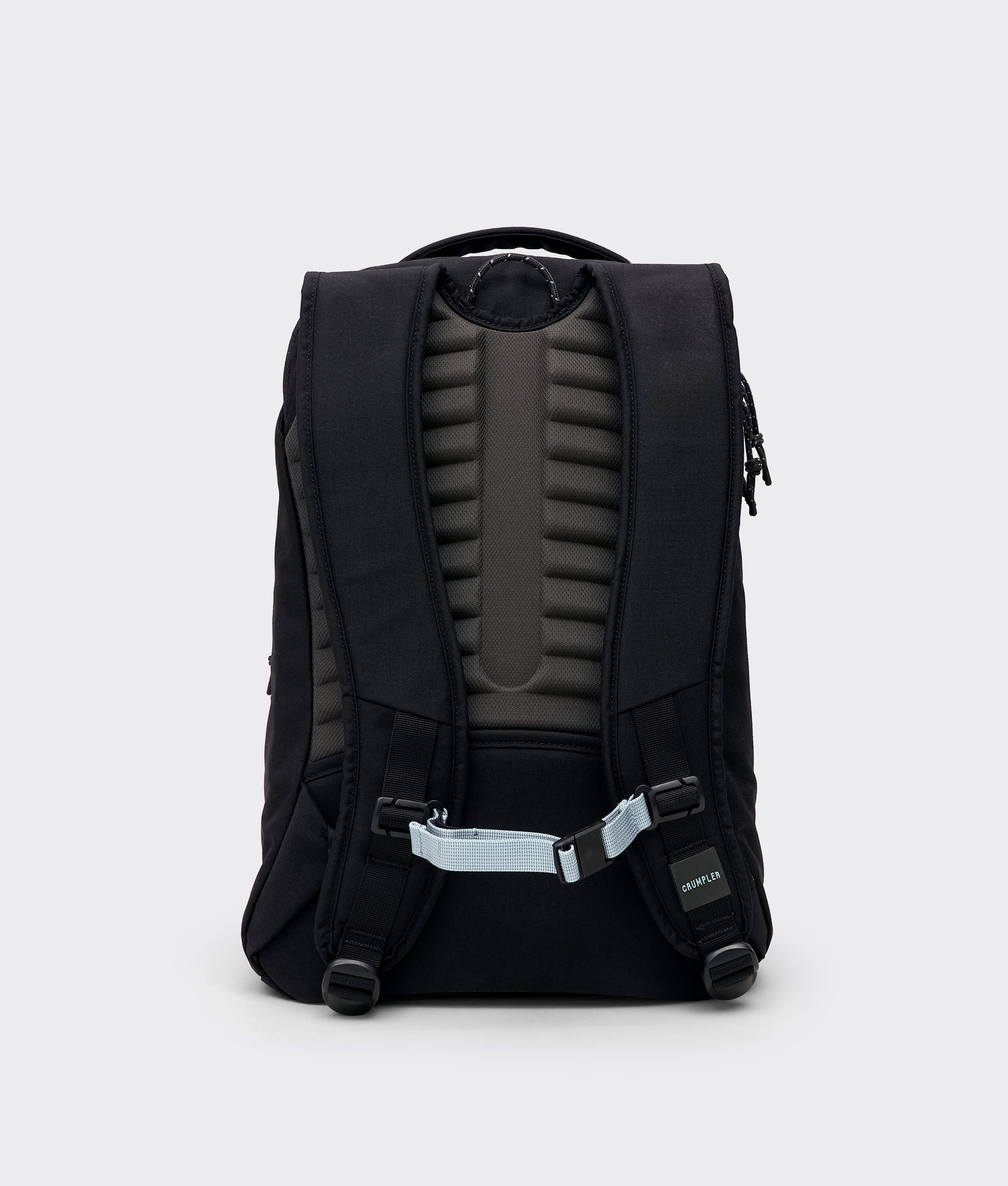 Round Table Banquet – Crumpler Australia